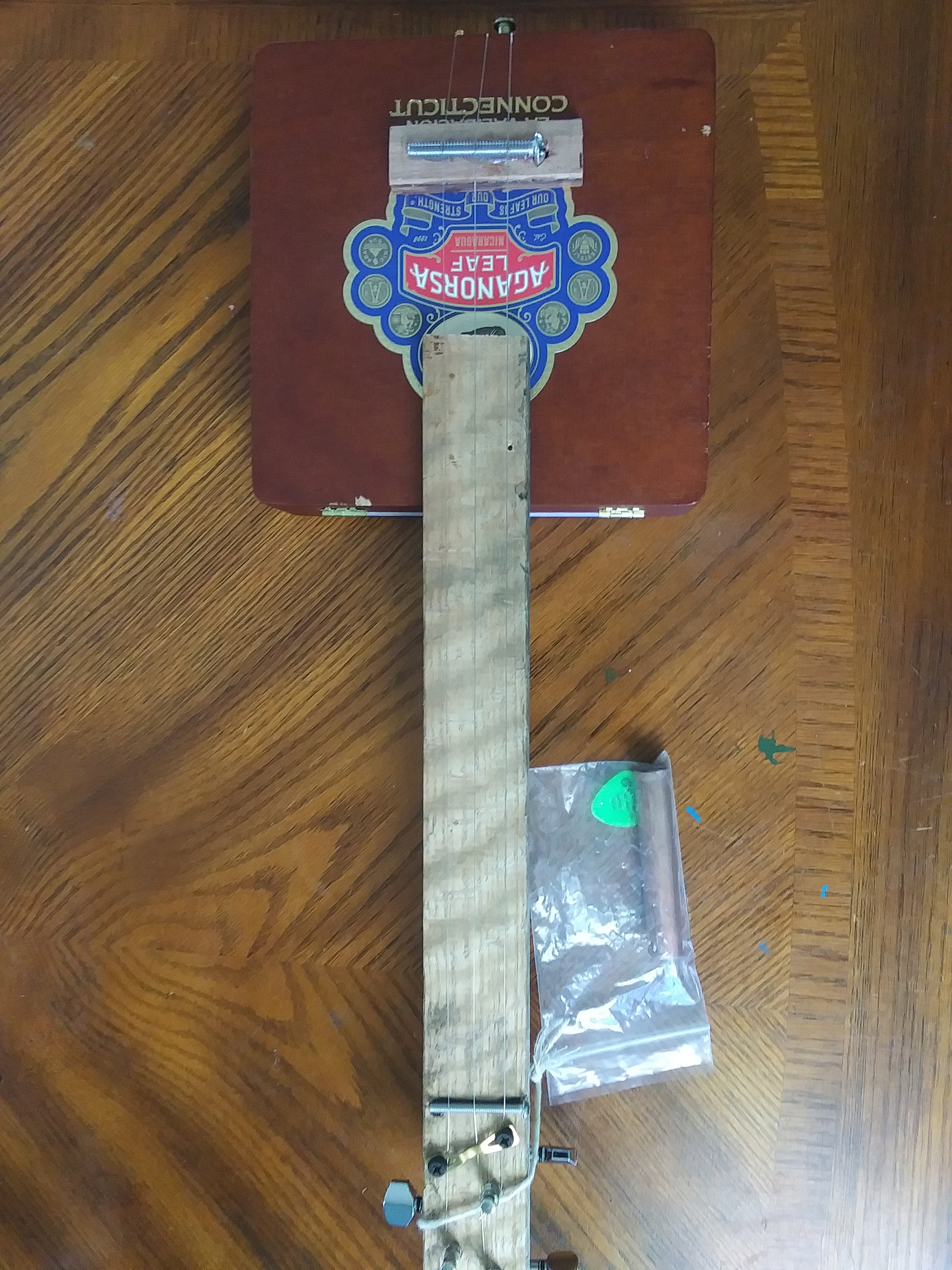 3 String Cigar Box Guitar Musical Instrument - Etsy