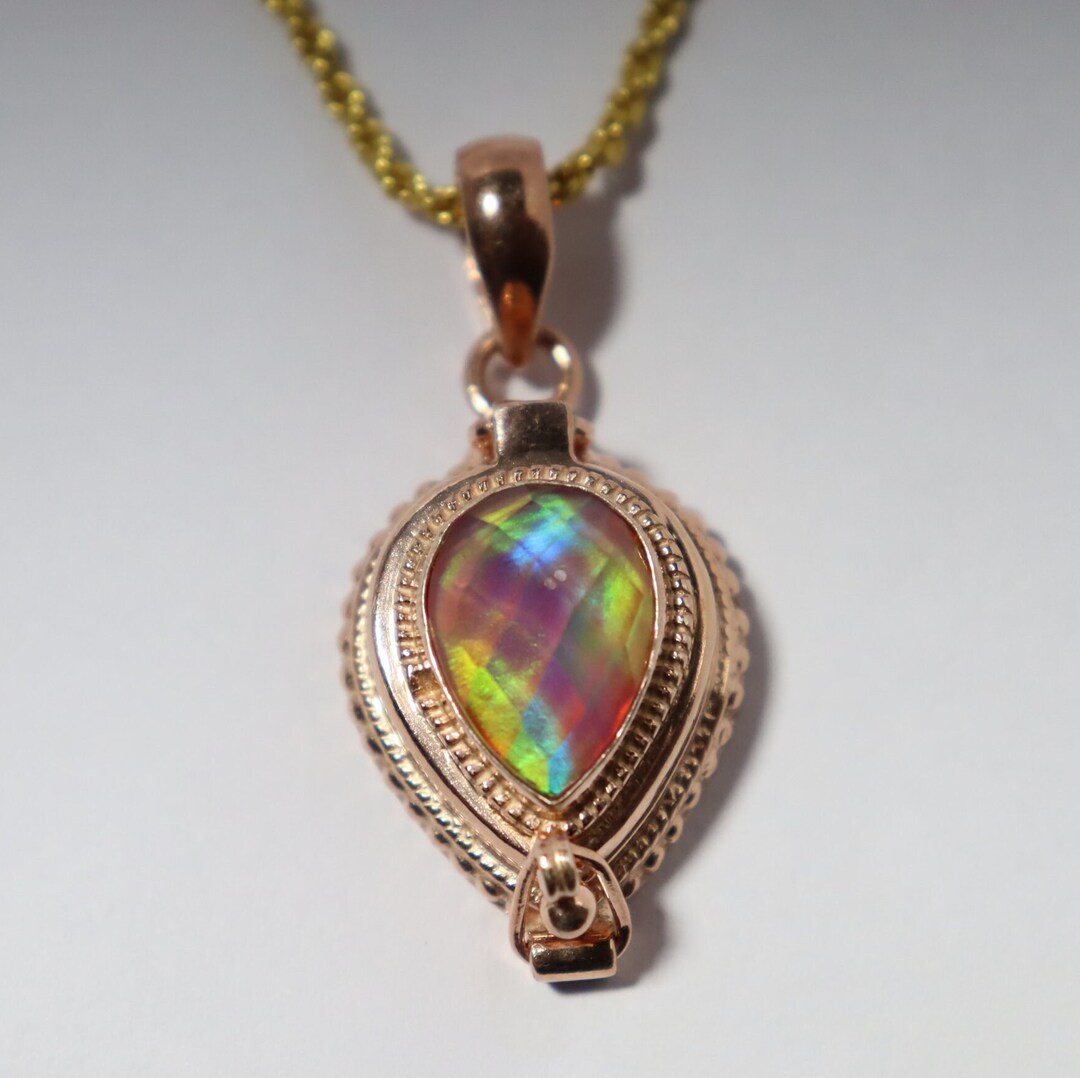 Vintage Poison Aurora Opal Necklace, Snuff Pendant,handmade Locket ...