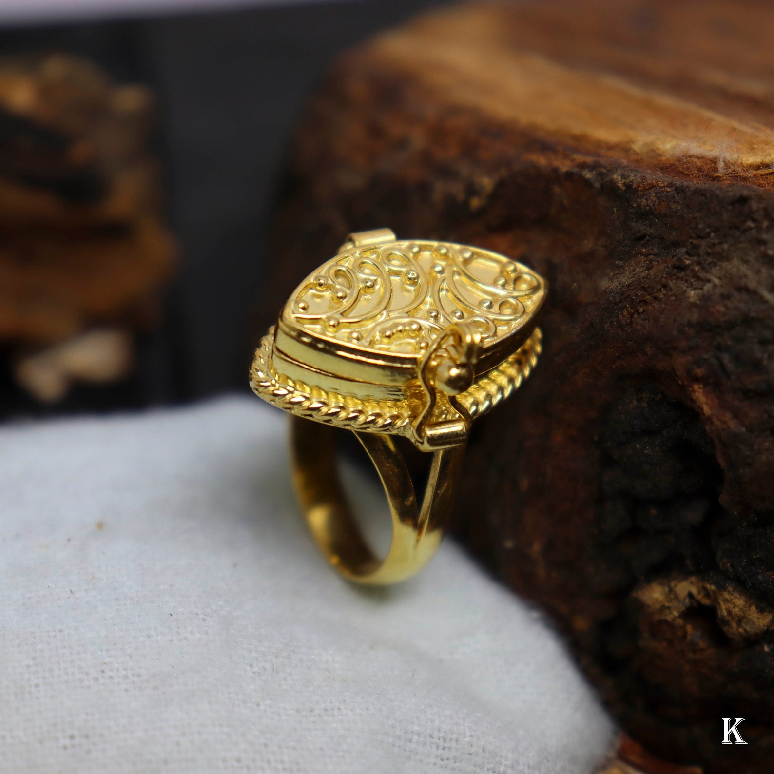 Poison Ring pill box ring 18 k gold plated Ring Christmas | Etsy