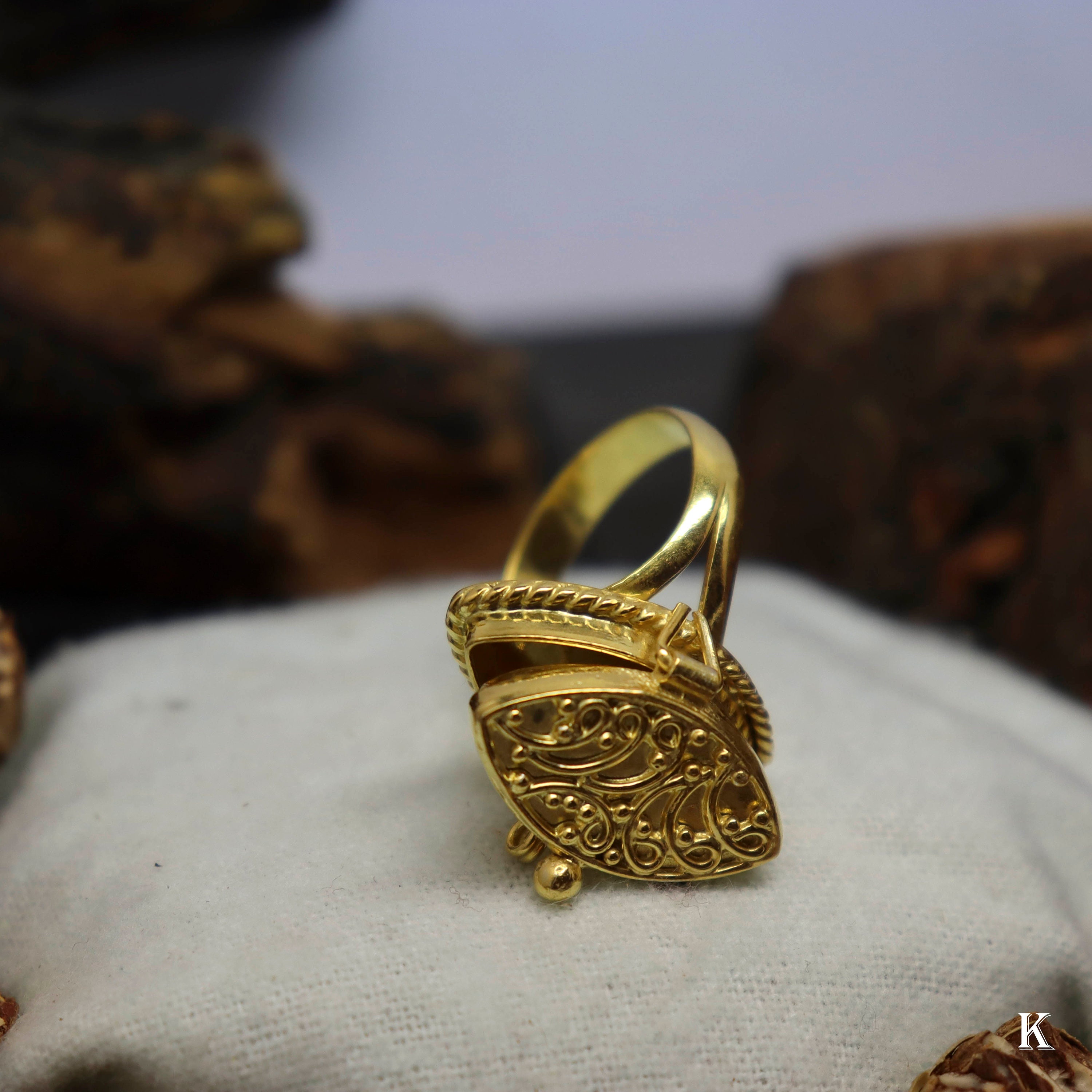 Poison Ring pill box ring 18 k gold plated Ring Christmas | Etsy