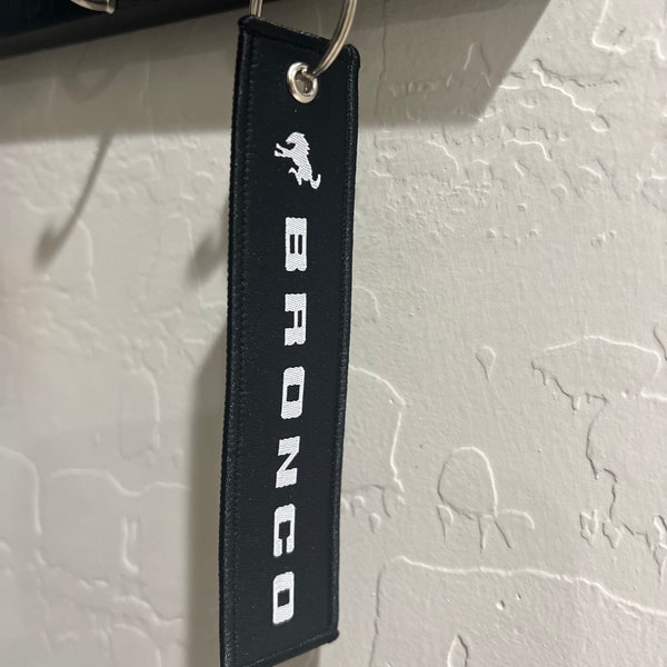 Ford Bronco Keychain - Etsy