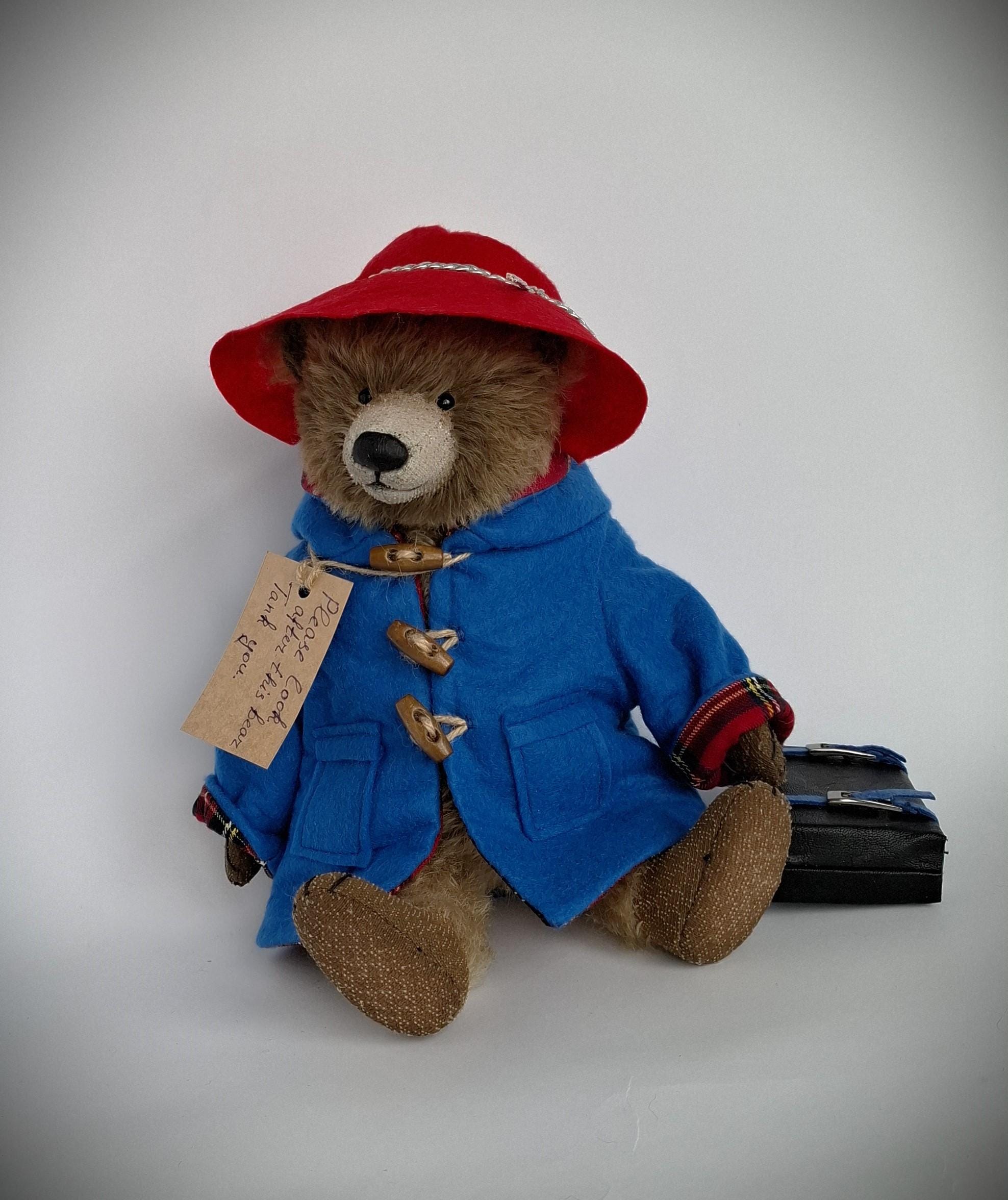 Handgefertigter Paddington Bär Einzigartiges Spielzeug in Mantel und ...
