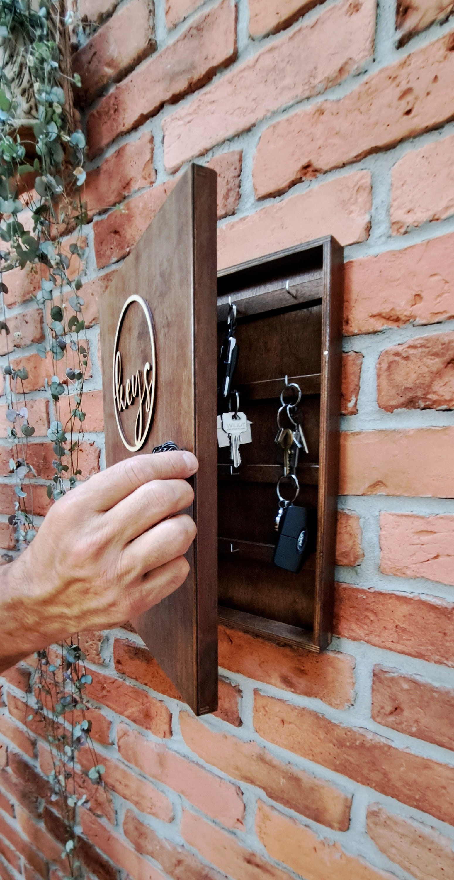 Personalized Natural Wooden Family Key Box, Hanging Key Box, Key Hooks ...