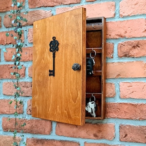 Personalized Natural Wooden Family Key Box, Hanging Key Box, Key Hooks ...