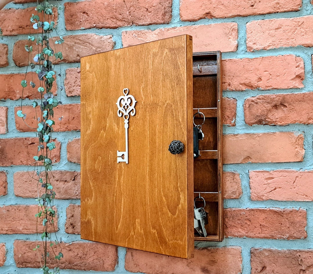 Personalized Natural Wooden Family Key Box, Hanging Key Box, Key Hooks ...