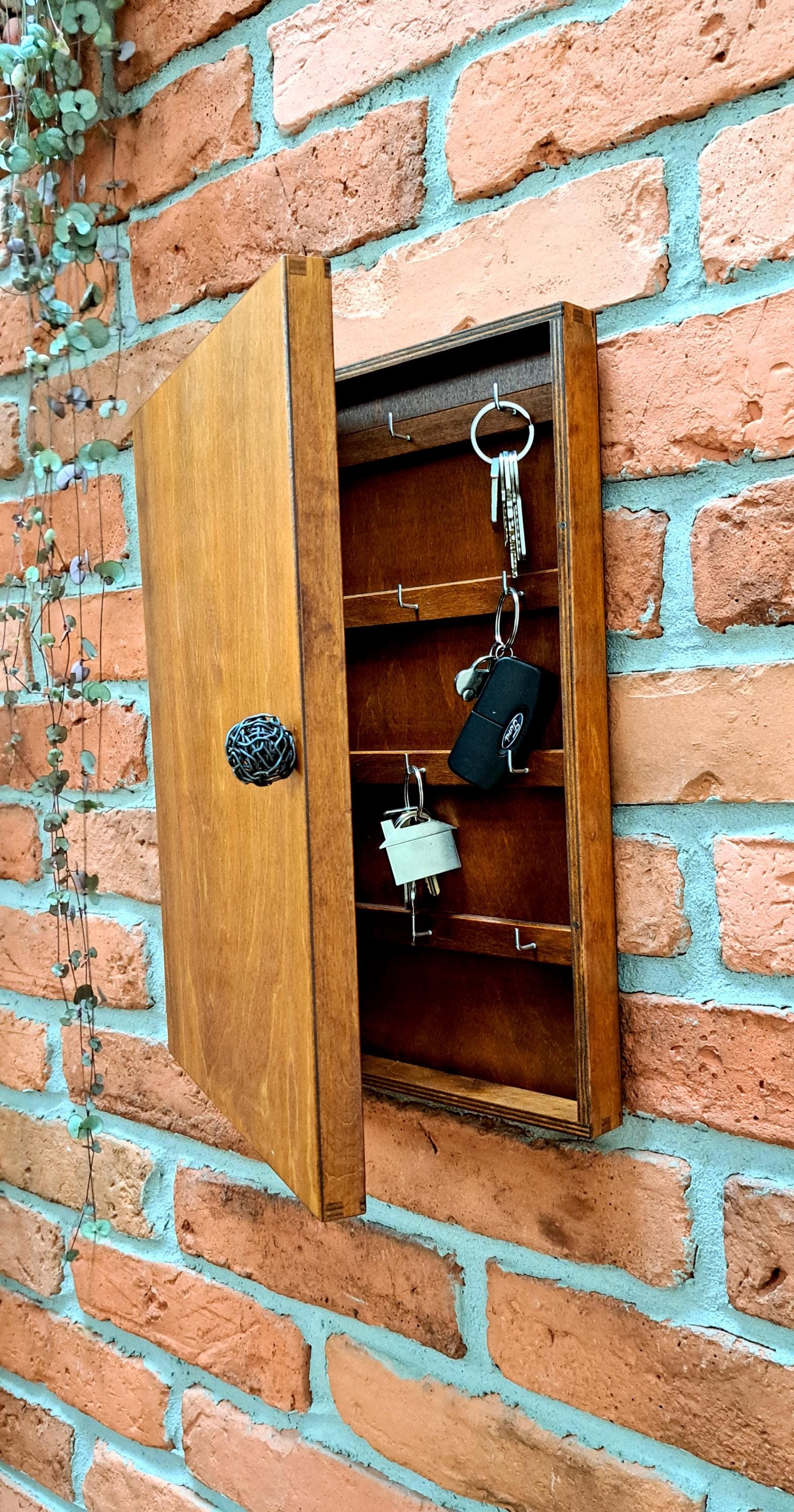 Personalized Natural Wooden Family Big Key Box, Oak Color, Hanging Key ...