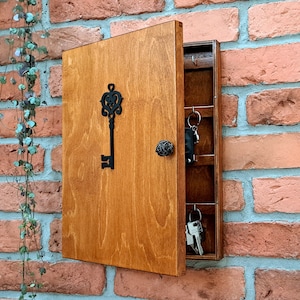 Personalized Natural Wooden Family Key Box, Hanging Key Box, Key Hooks ...