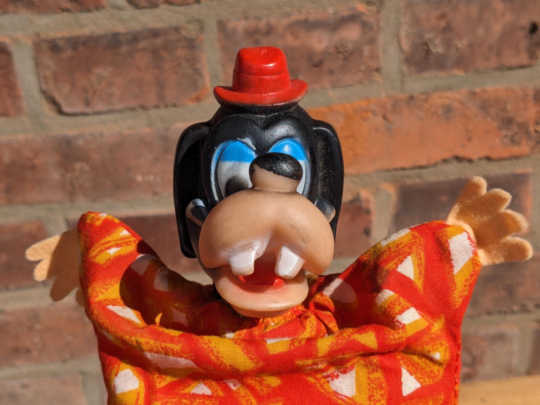 Goofy Hand Puppet With Holder, Walt Disney Productions 1961 - Etsy