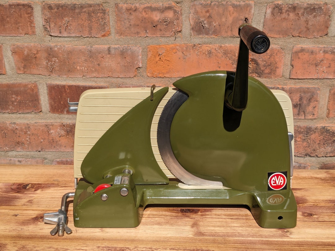 Danish Food Slicer. EVA Denmark Bread Slicer in Olive With Resopal ...