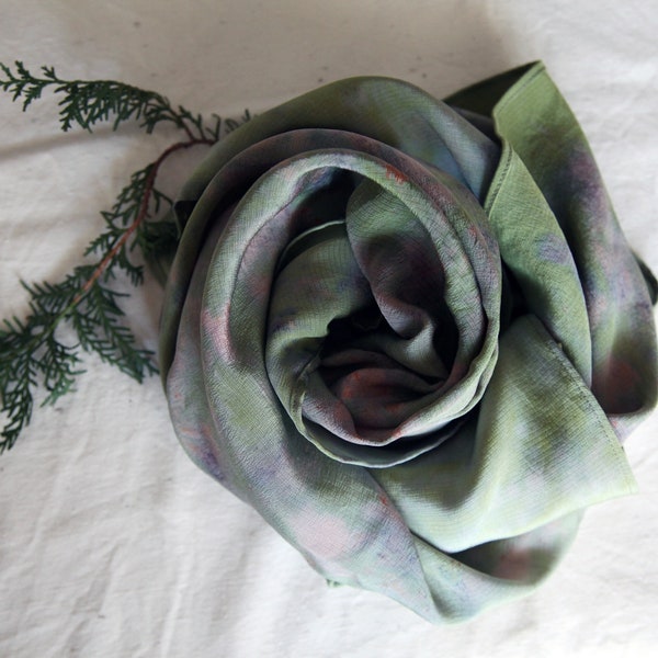 Green Silk Roses - Etsy