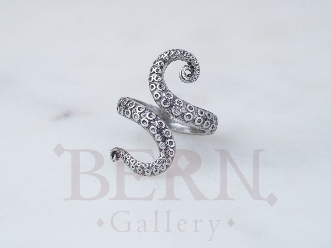 Silver Octopus Tentacle Ring • Steampunk • Gothic • Cthulhu • Ocean ...