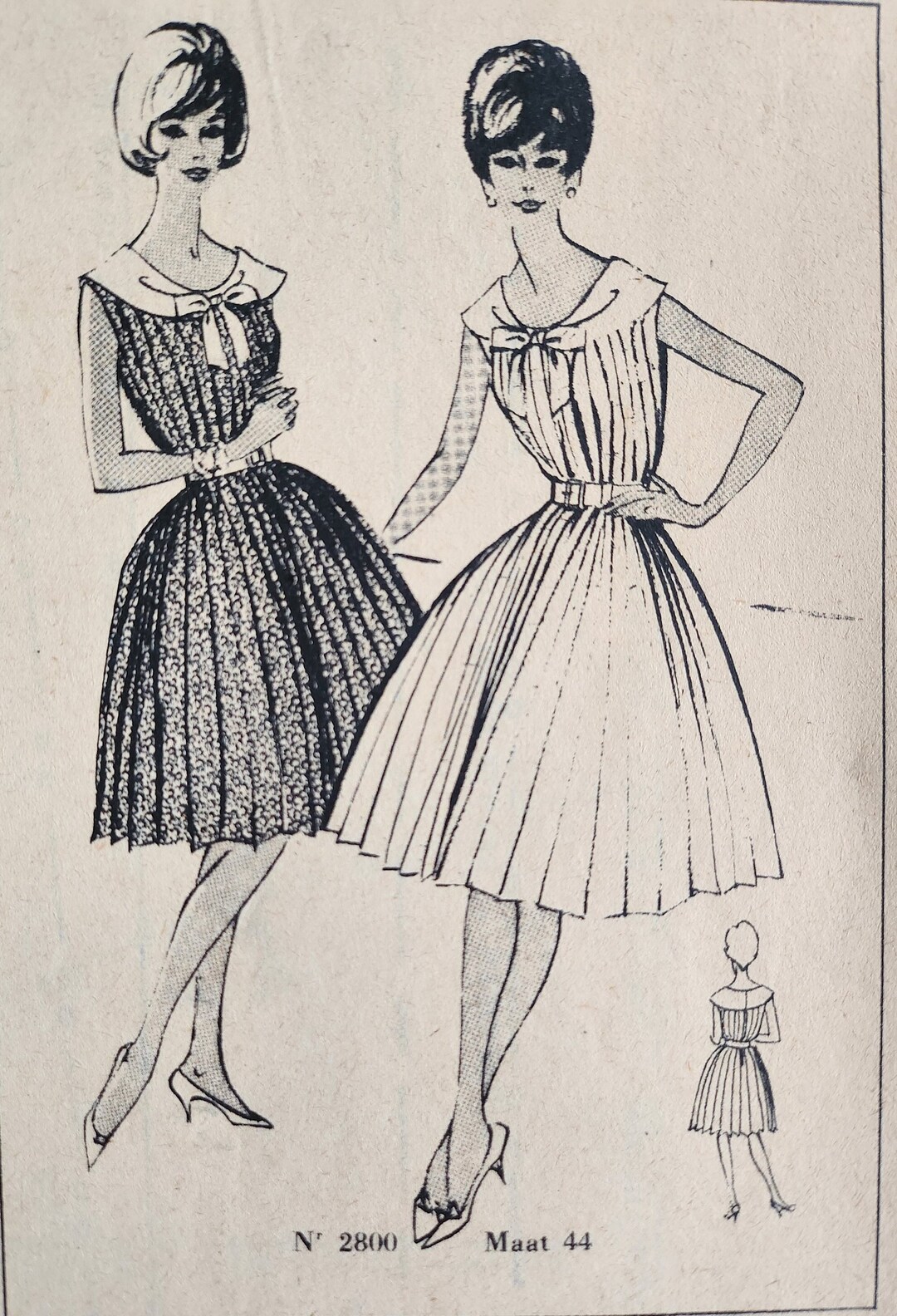 Vintage Sewing Pattern for a 1961 Pleated Dress in Size 42 - Etsy