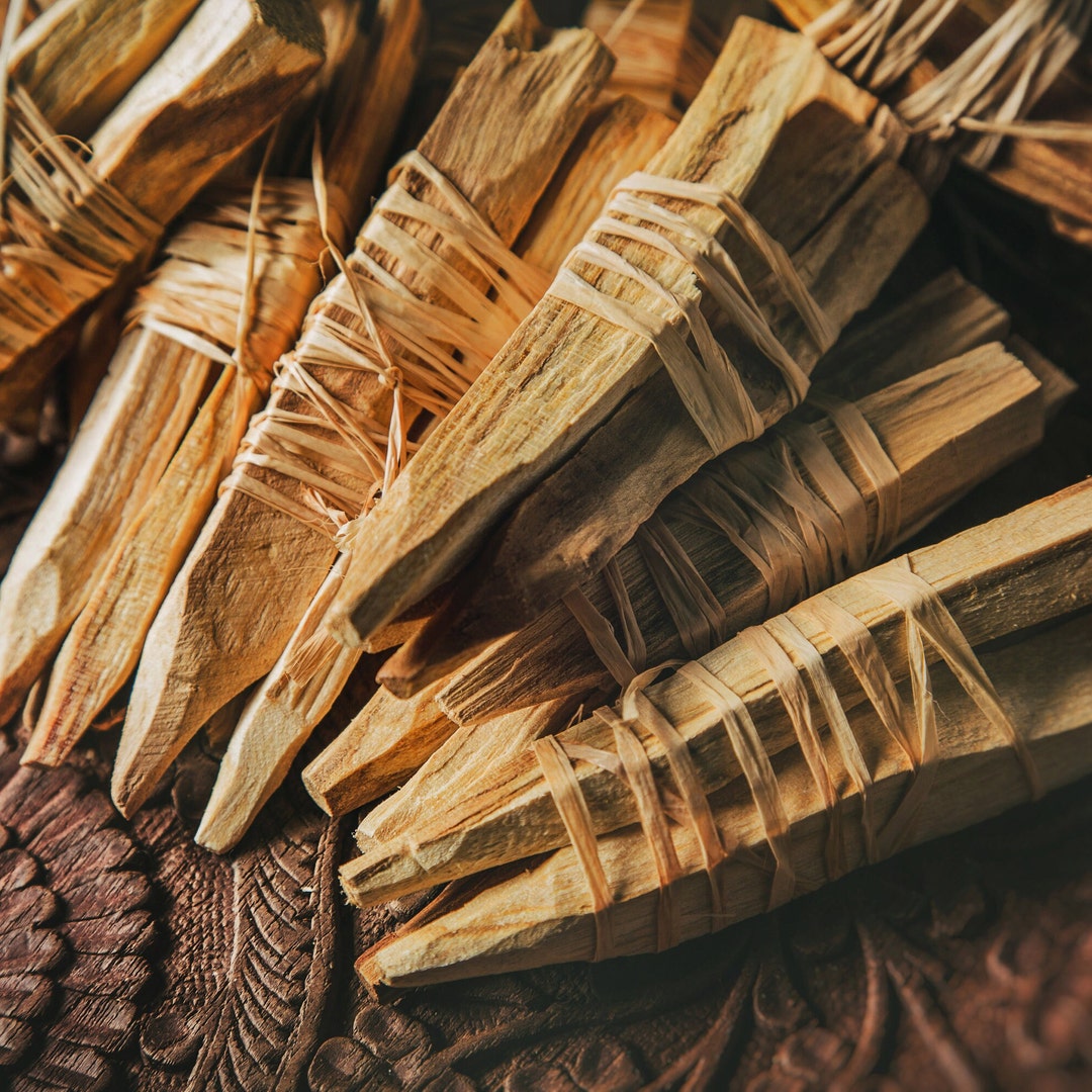 Organic Palo Santo Sticks, Peruvian Ritual Sticks, Bundles, Palo Santo ...