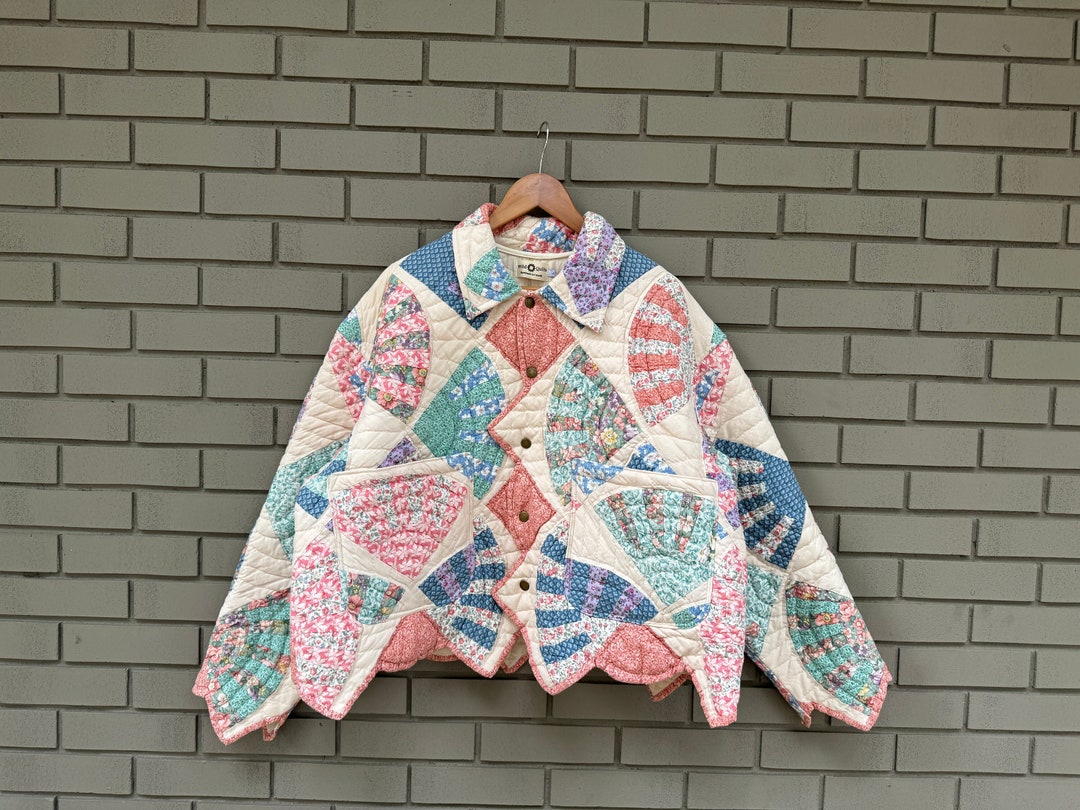 Vintage Quilt Jacket Pastel Patchwork Fans Quilt Jacket Waist Length ...