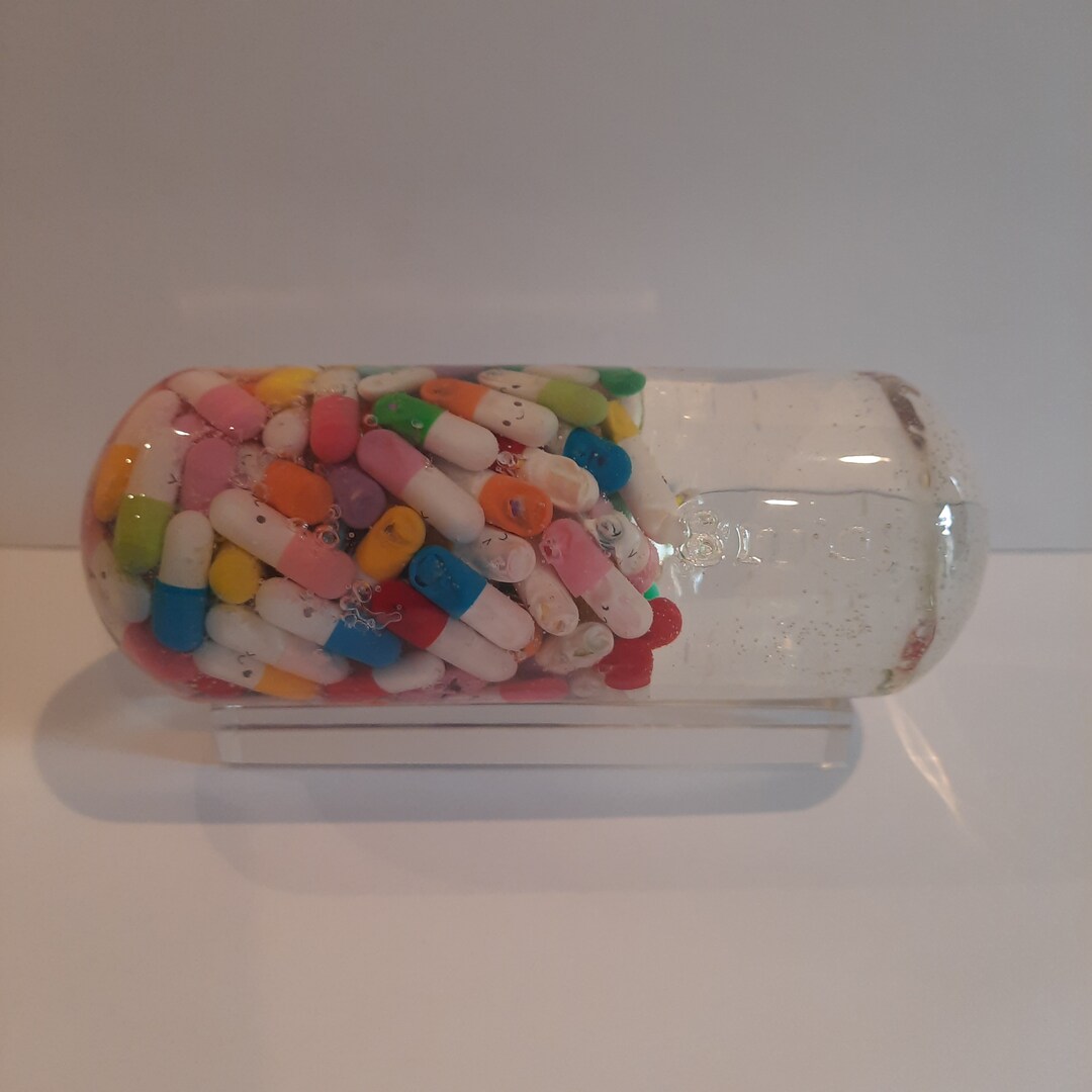 Pop-art 6 Inch Resin Pill Resin Pill Custom Pill Pharmacy Handmade Art ...