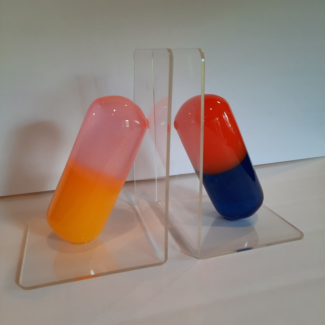 Pop-art Resin Pill Bookends Custom Pill Pharmacy Handmade Art Capsule ...