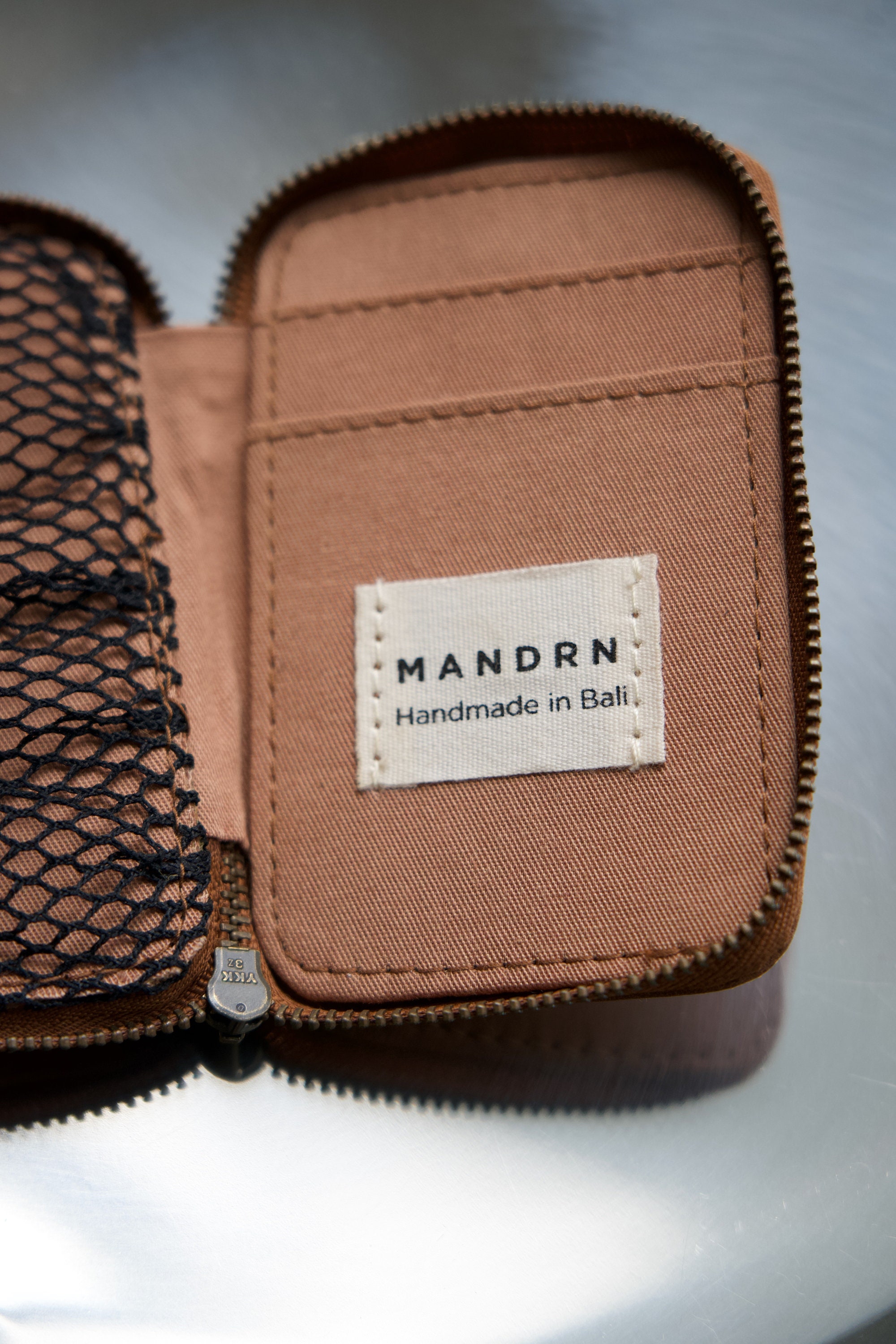 Genuine Leather Minimalist Tan Wallet, Rectangle Shape Attachable ...