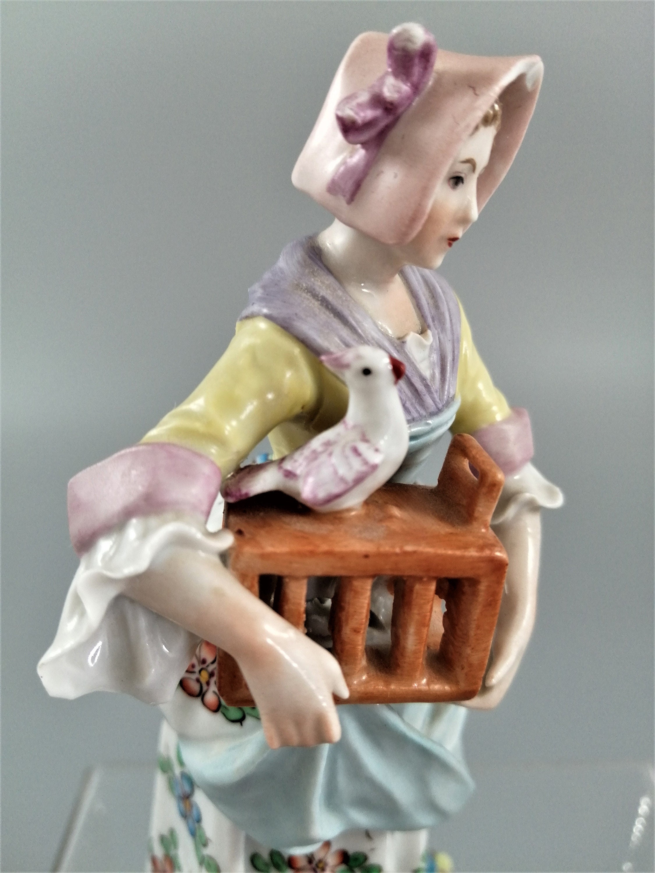 Antique Sitzendorf Porcelain Figurine,early 20th Century - Etsy