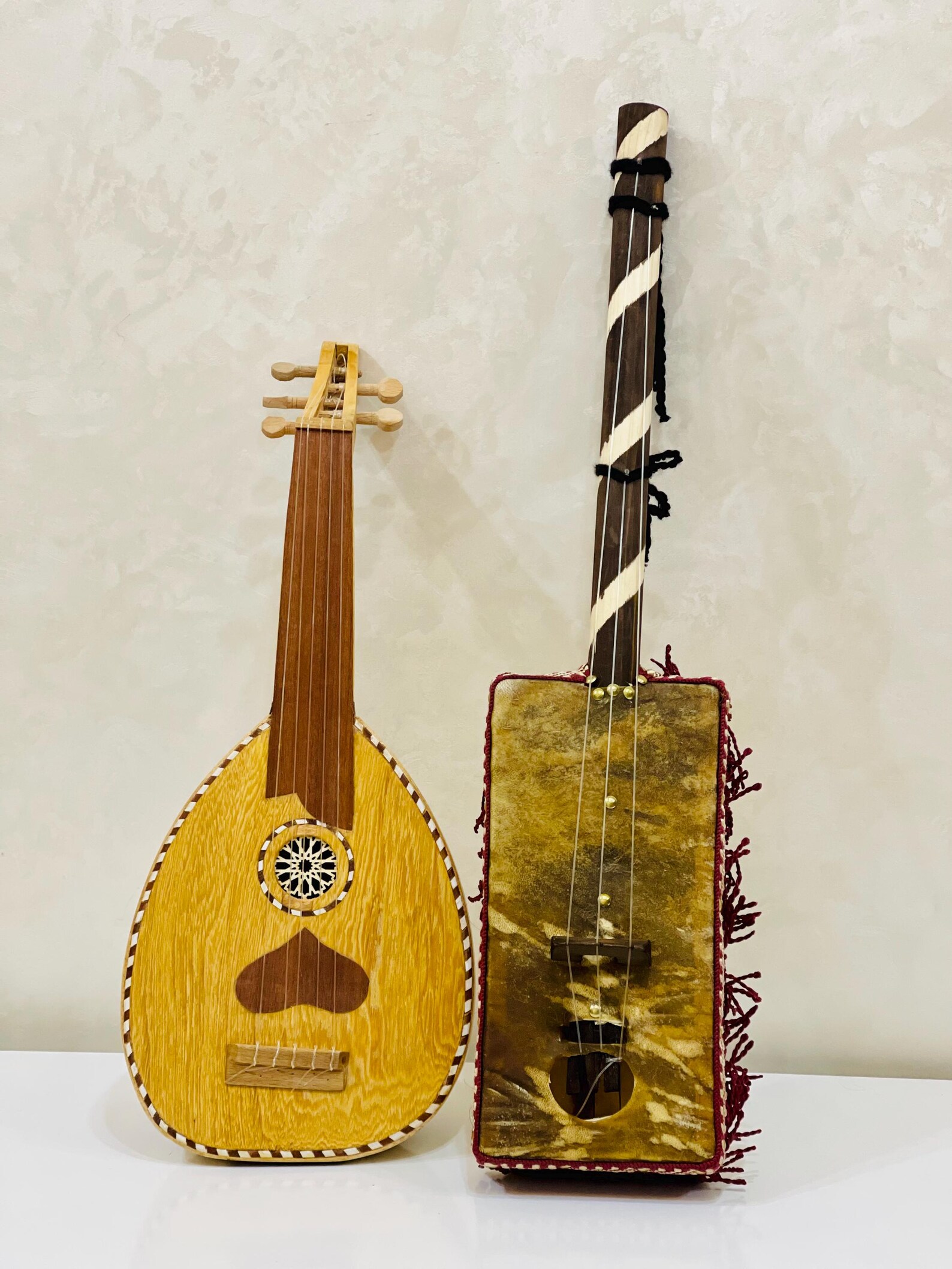Set Consisting of Guembri and Oud, Moroccan Pro Gnawa Instrument ...
