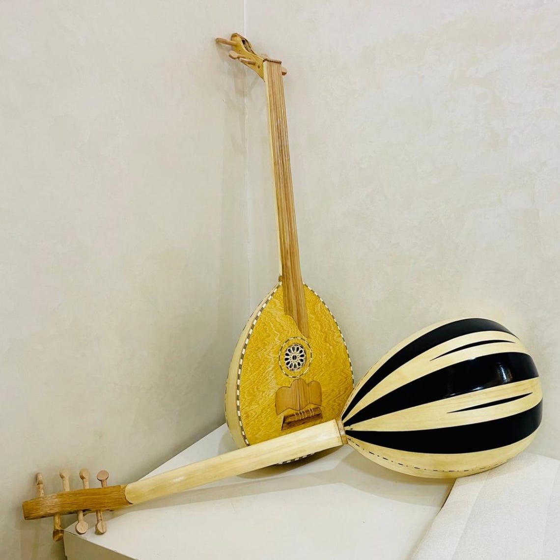 Large Lute Oud Music Instrument With 6-strings Tunes, Handmade ...
