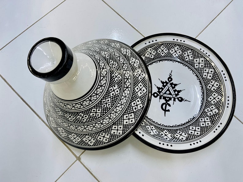 Large Moroccan Clay Tagine for Cooking and Serving Hand - Etsy