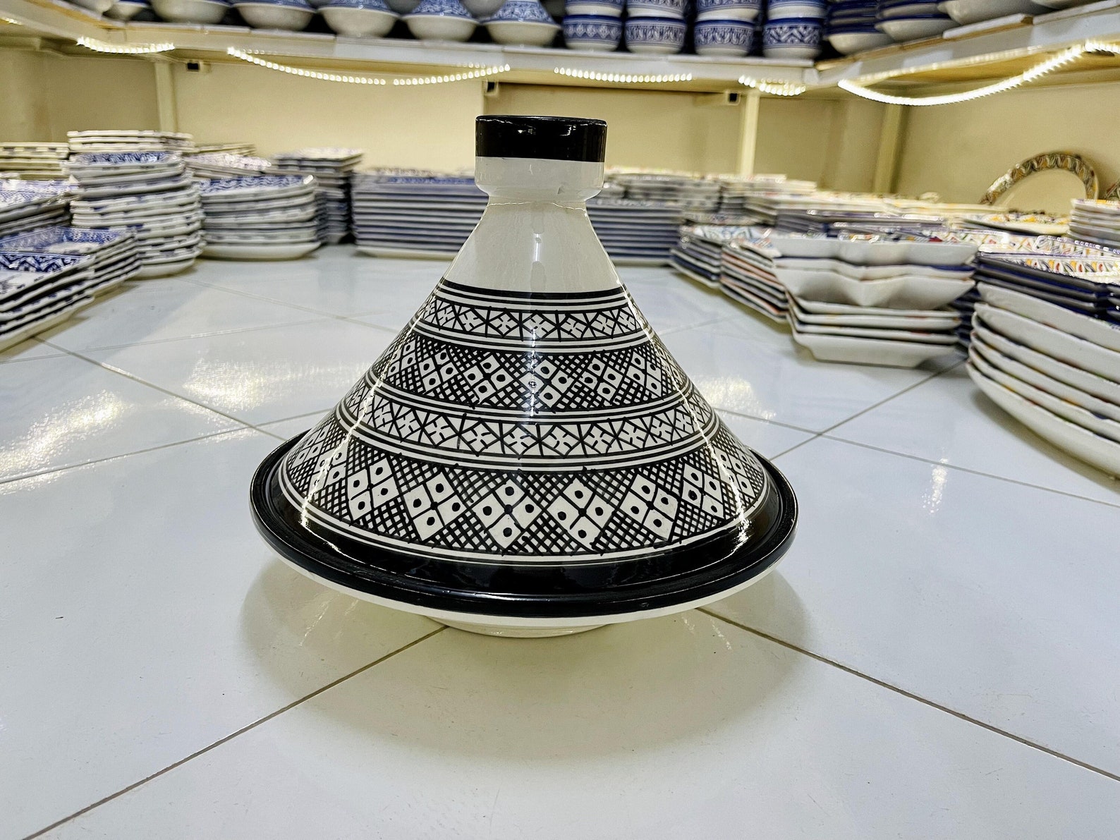 Large Moroccan Clay Tagine for Cooking and Serving Hand - Etsy