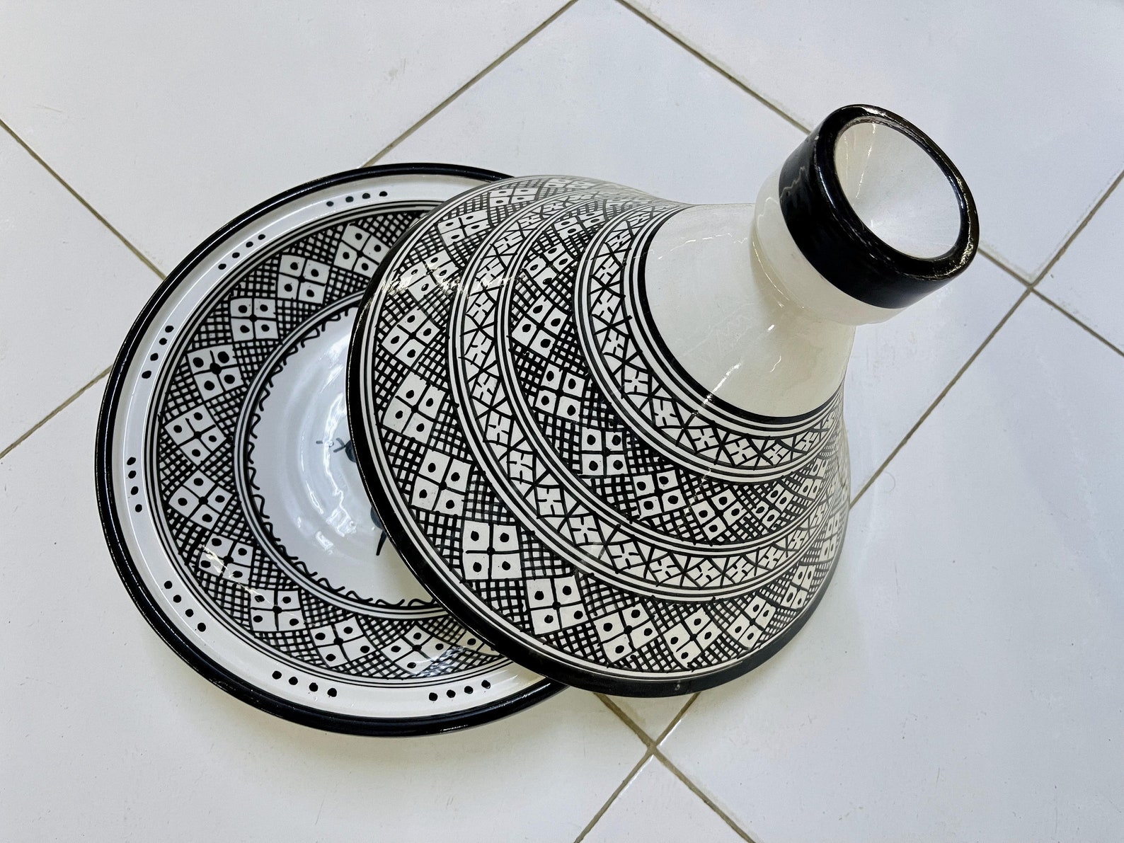 Large Moroccan Clay Tagine for Cooking and Serving Hand - Etsy