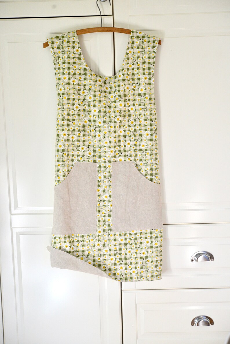 Reversible Cross-back Apron With Pockets Linen & Daisy Print - Etsy