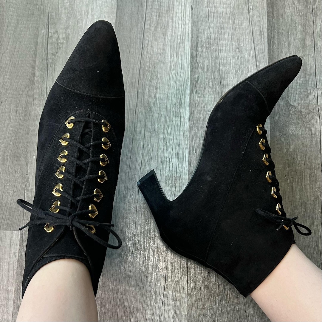 Vintage ESCADA Winkle Picker Ankle Boots Suede Lace up Point Toe Black ...