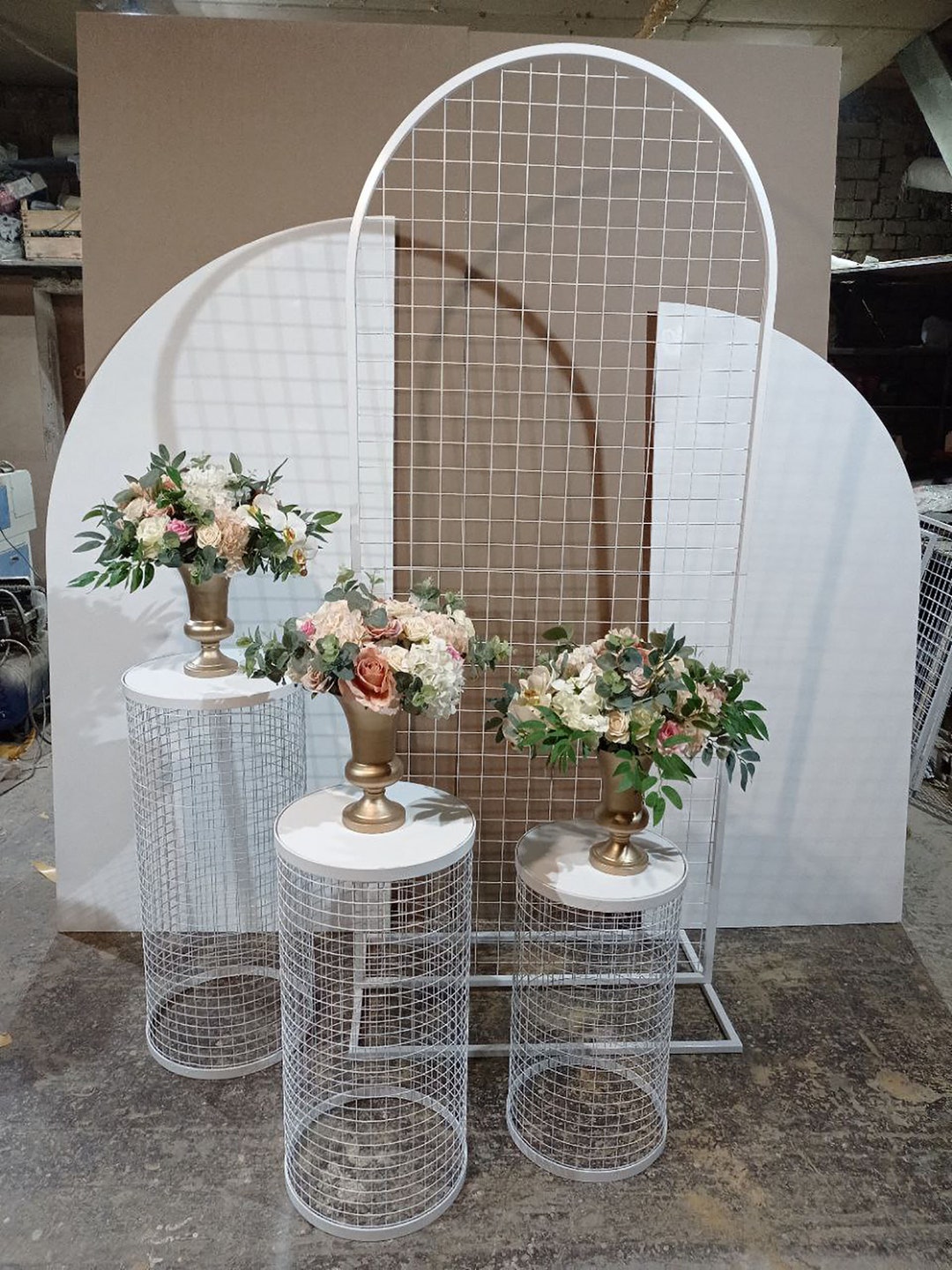 Cake Table Decoration. Wedding Backdrop Stand. Round Arch Backdrop ...