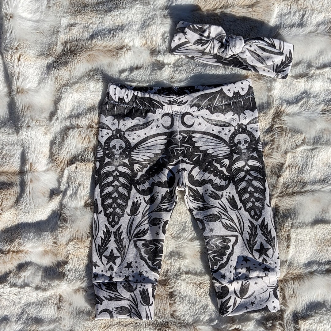 Goth Baby Clothing Set - Sugar Skull Shirt Damask Deathshead Moth Pants ...