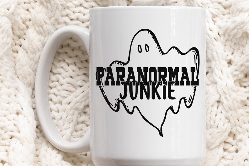Ghost Hunt SVG: Paranormal Junkie Design (digital Download) - Etsy