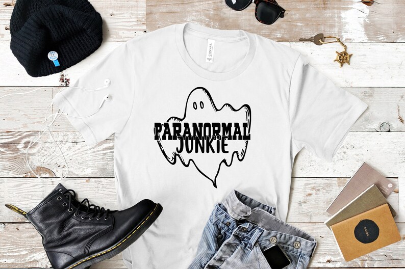 Ghost Hunt SVG: Paranormal Junkie Design (digital Download) - Etsy