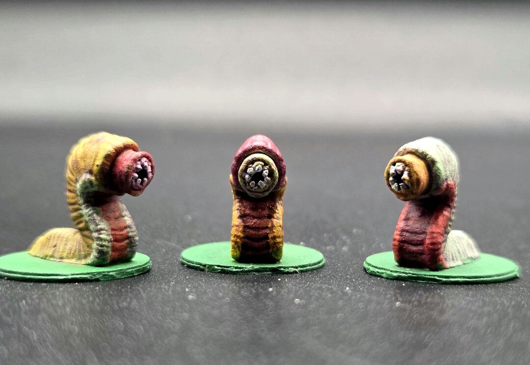 Set of 3 Hand Painted Dungeons and Dragons Giant Leeches - Etsy