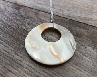 Mother Pearl Circle Necklace - Etsy
