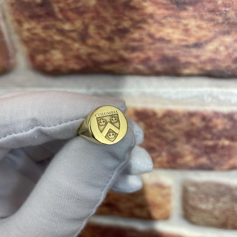 Columbia Signet Ring - Etsy