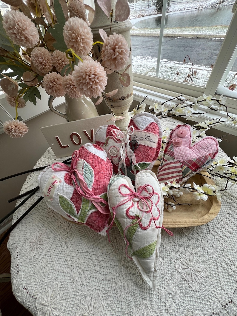 Vintage Quilt Valentine Heart / Table Sitter/bowl Filler/ Pillow Tuck ...