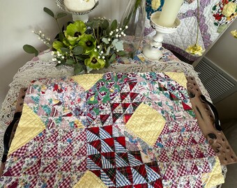 Vintage Cutter Quilt Square Handmade Feedsack Print Patchwork Pattern ...