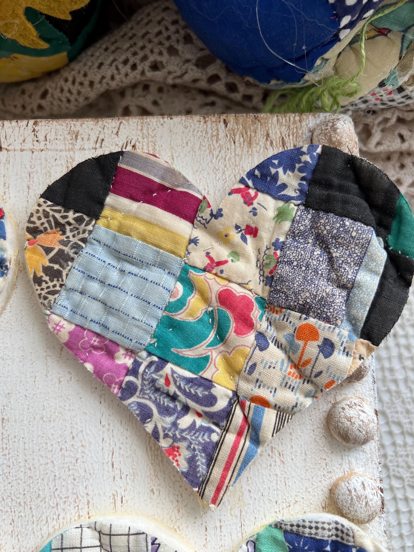Set of 6 Vintage Heart Appliques, Cutter Quilt Patchwork Die Cuts ...