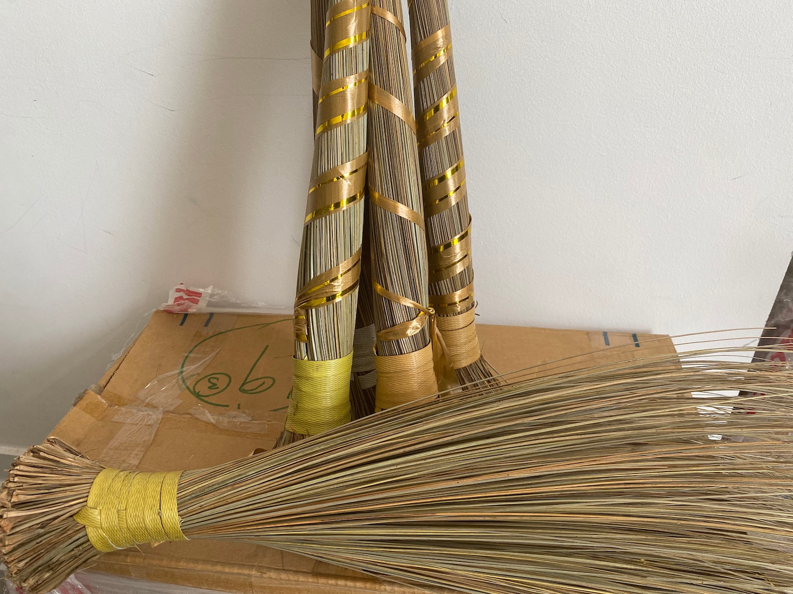 Nigerian SWEEPING BROOM/IGBALE / African Broom / Broom | Etsy