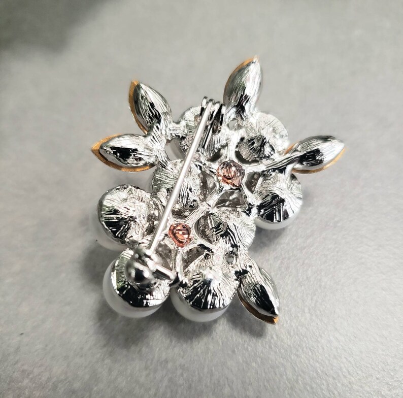 Vintage Stunning Faux Pearl and Crystal Wedding, Mother of the Bride ...