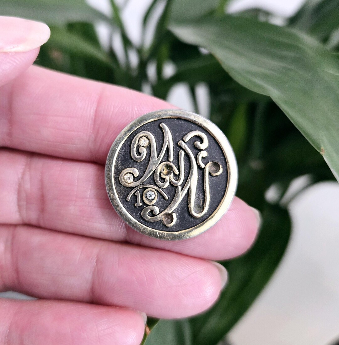 Vintage Weight Watchers WW 10 Pound Award Rhinestone Embossed Gold on ...