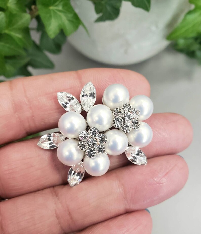 Vintage Stunning Faux Pearl and Crystal Wedding, Mother of the Bride ...