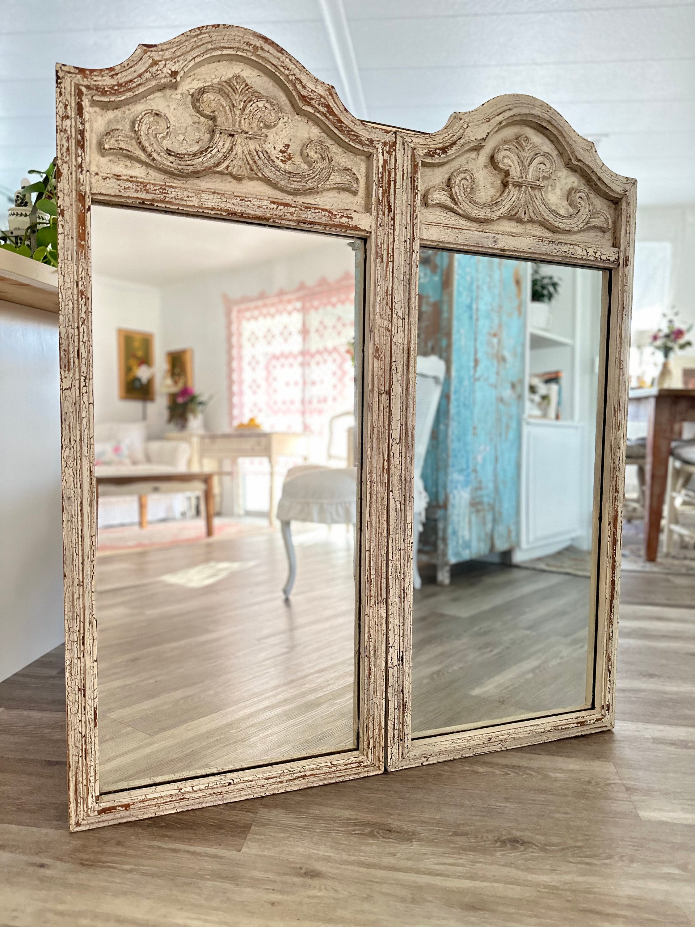 2 French Provincial off White Shabby Chic Distressed Ornate Carved Wall ...