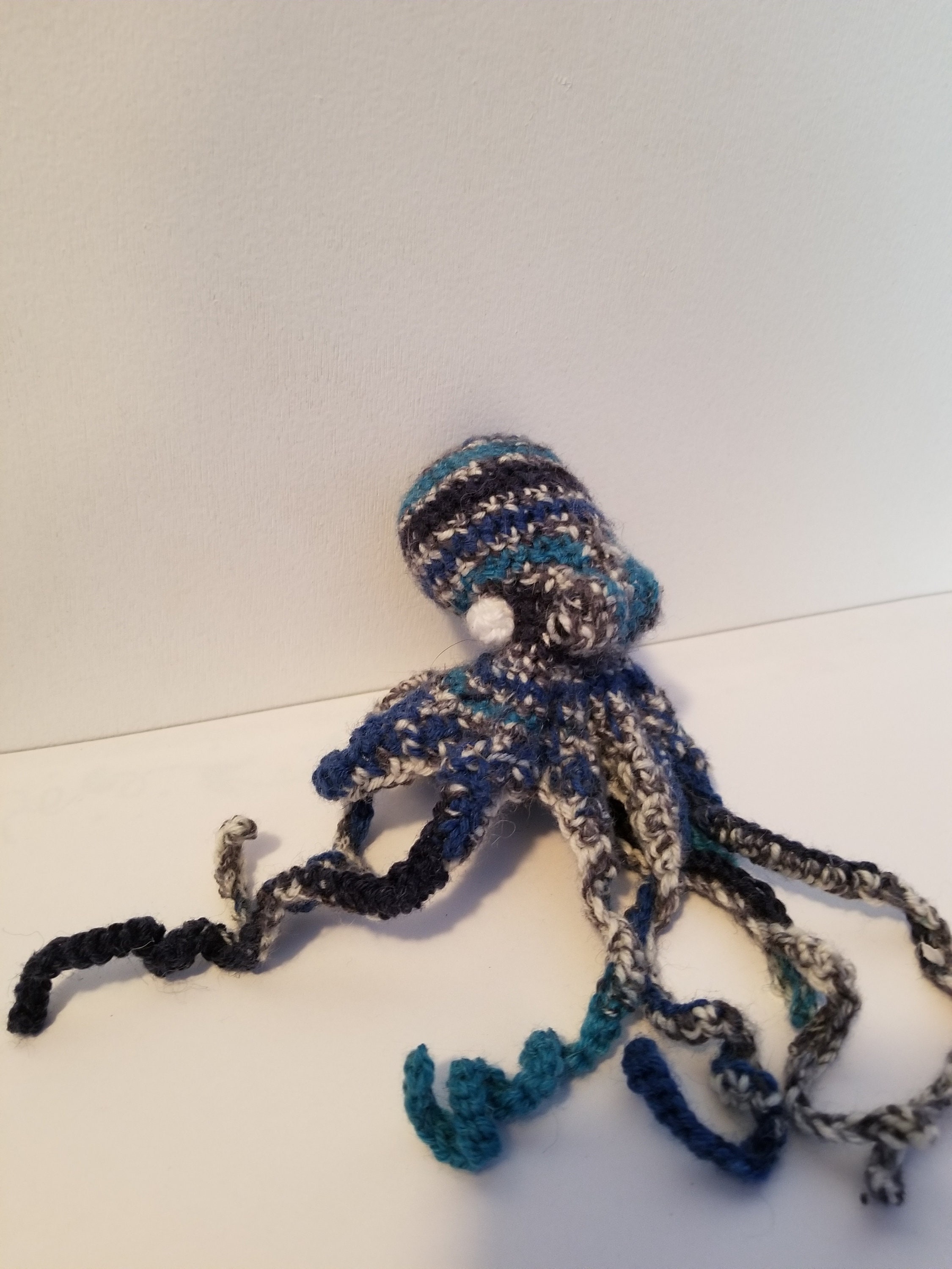 Tiny Crochet Octopus - Etsy