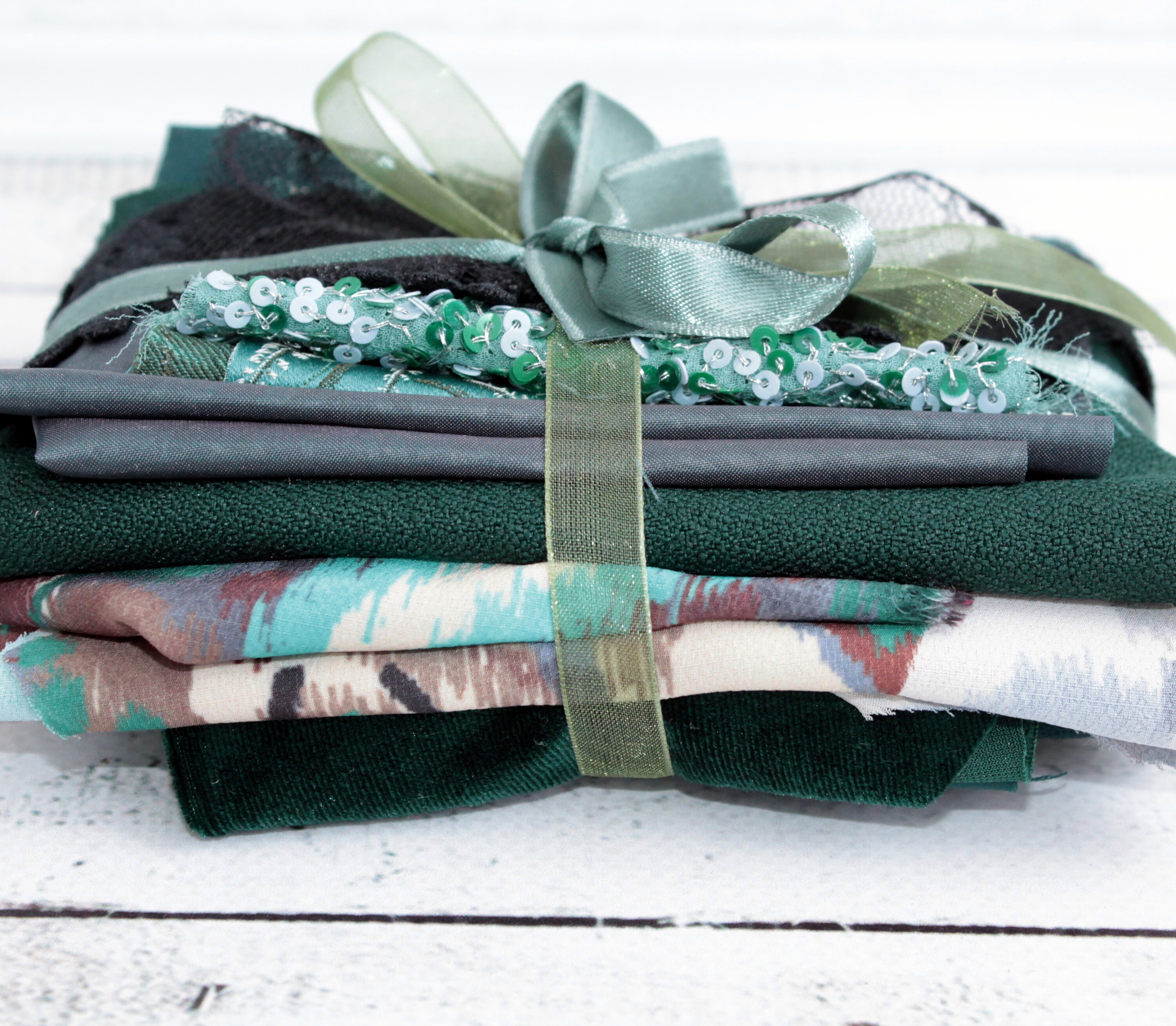 Emerald Green Slow Stitch Kit Vintage Fabric Scrap Bag Craft Gifts for ...