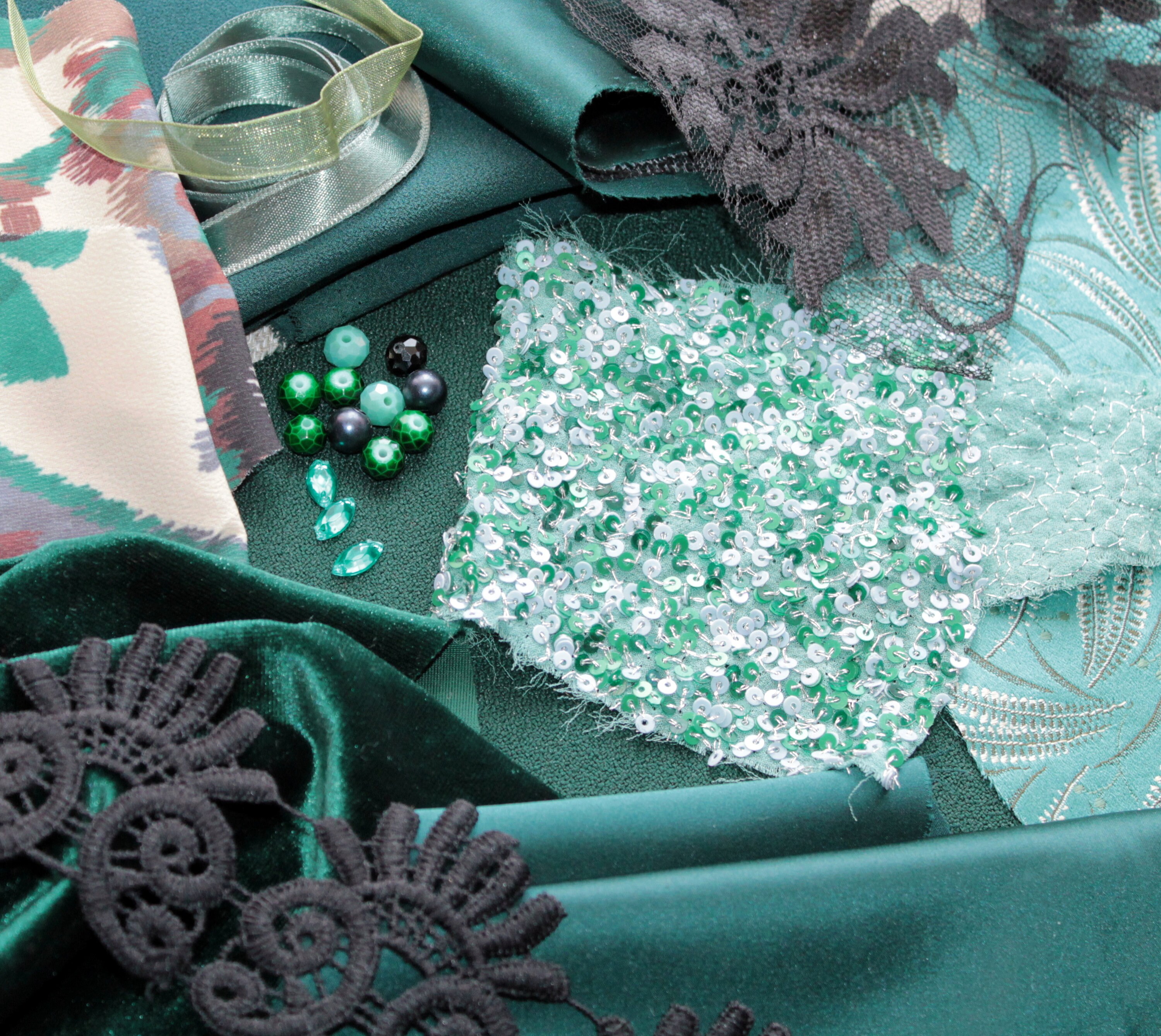 Emerald Green Slow Stitch Kit Vintage Fabric Scrap Bag Craft Gifts for ...