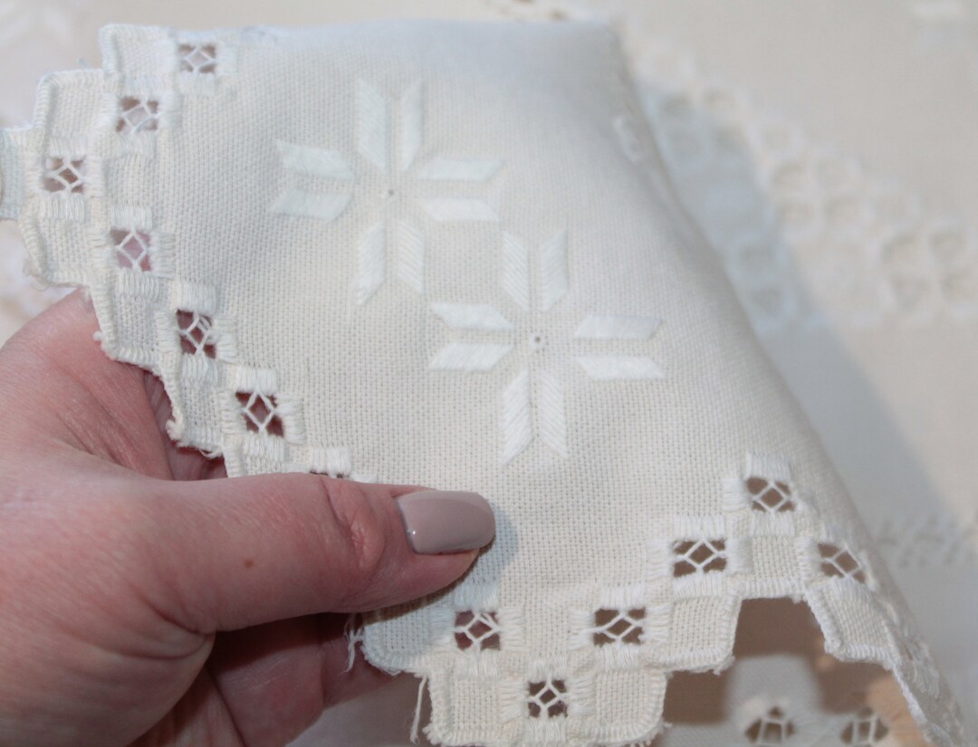Vintage Cotton Table Topper Rectangular 32x30 Inch Сutwork - Etsy