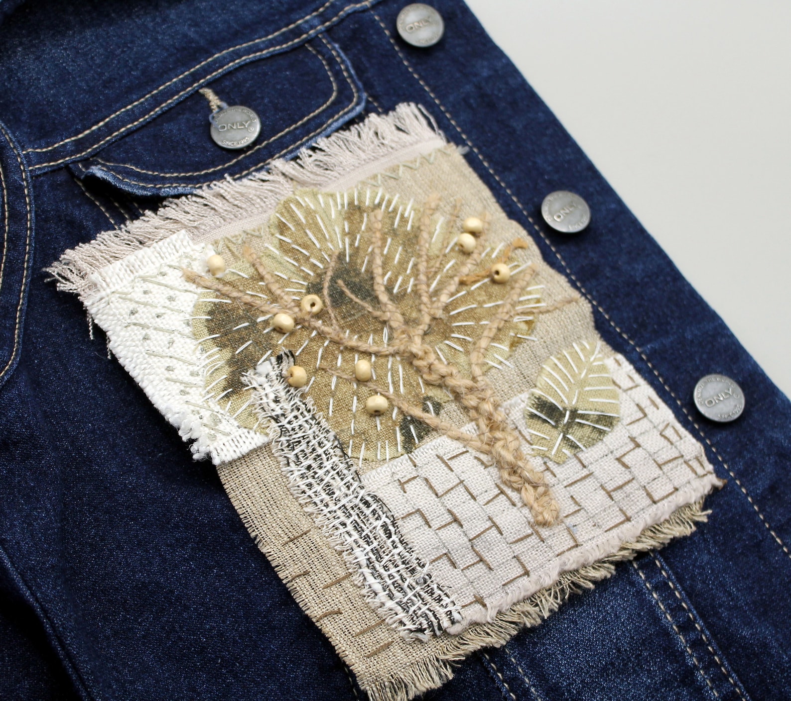 Textile Art Sashiko Fabric Stitching Upcycled Quilt Linen Boro Patch ...