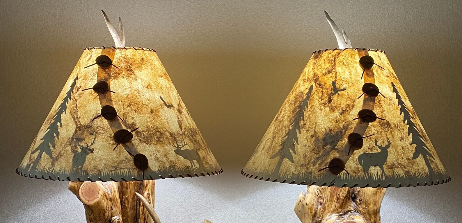 Rustic Cabin Wildlife Deer/elk Scene 21' Lampshade With Wooden Buttons ...